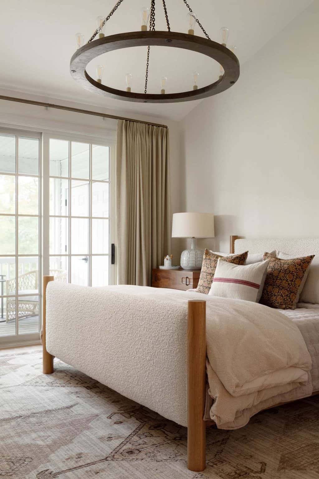 Take a peek inside this warm and inviting vacation home in Wisconsin