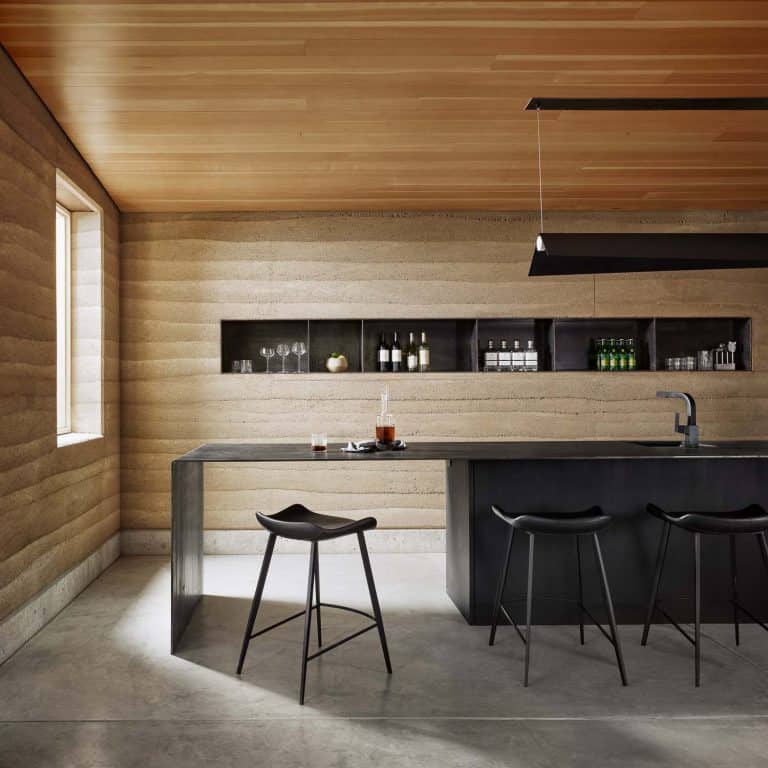 See this remarkable rammed earth house nestled on a Texas ranch