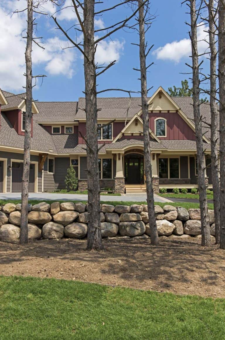 Step into this traditional style dream house with welcoming interiors ...