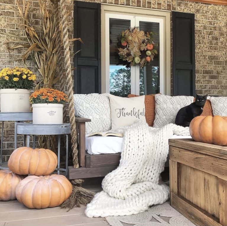 18 Amazing Last Minute Fall Decorating Ideas For Seasonal Vibes
