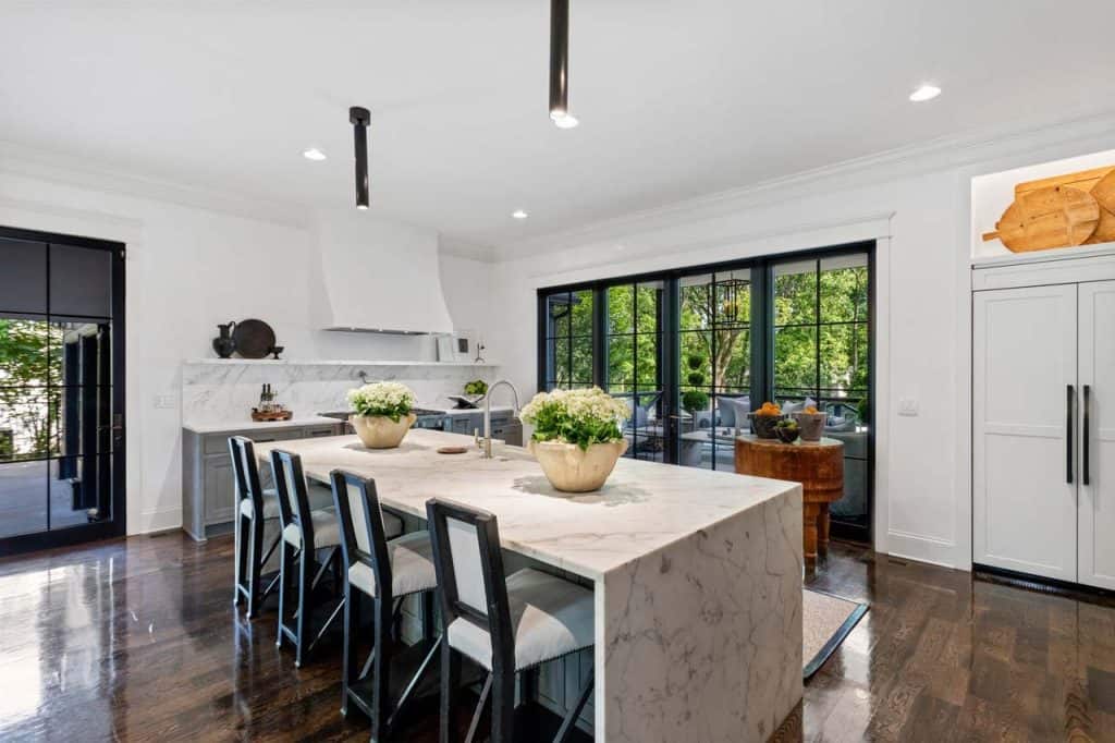Tour this dreamy cottage style Nashville house with stylish living spaces