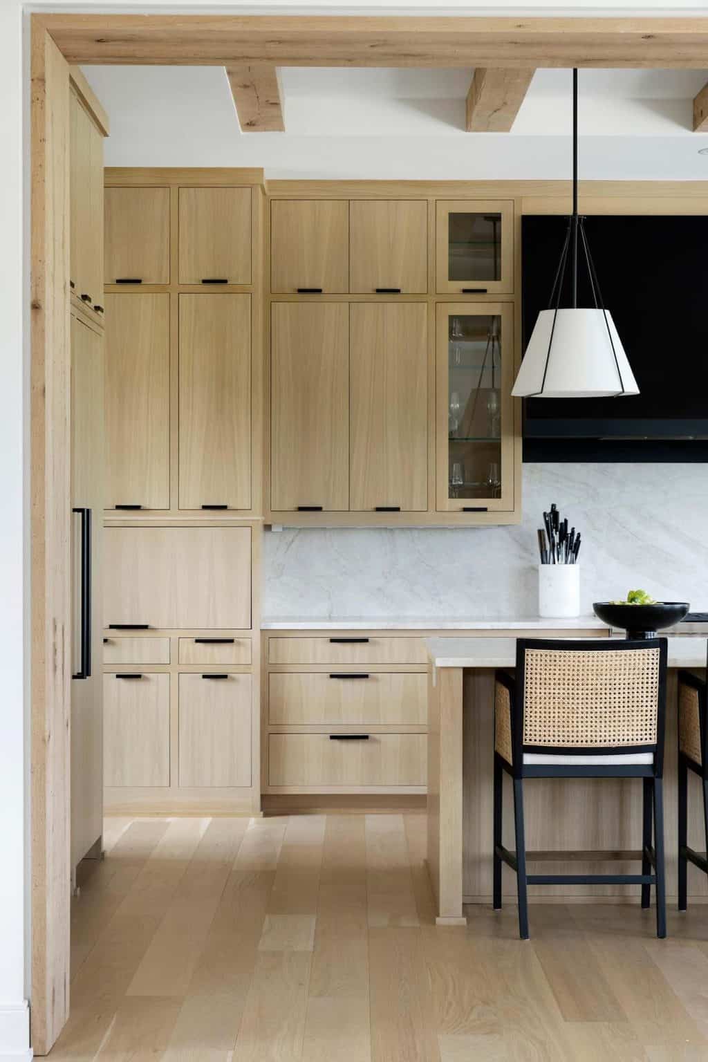 Step inside this absolutely stunning modern house in the Deer Hill Preserve