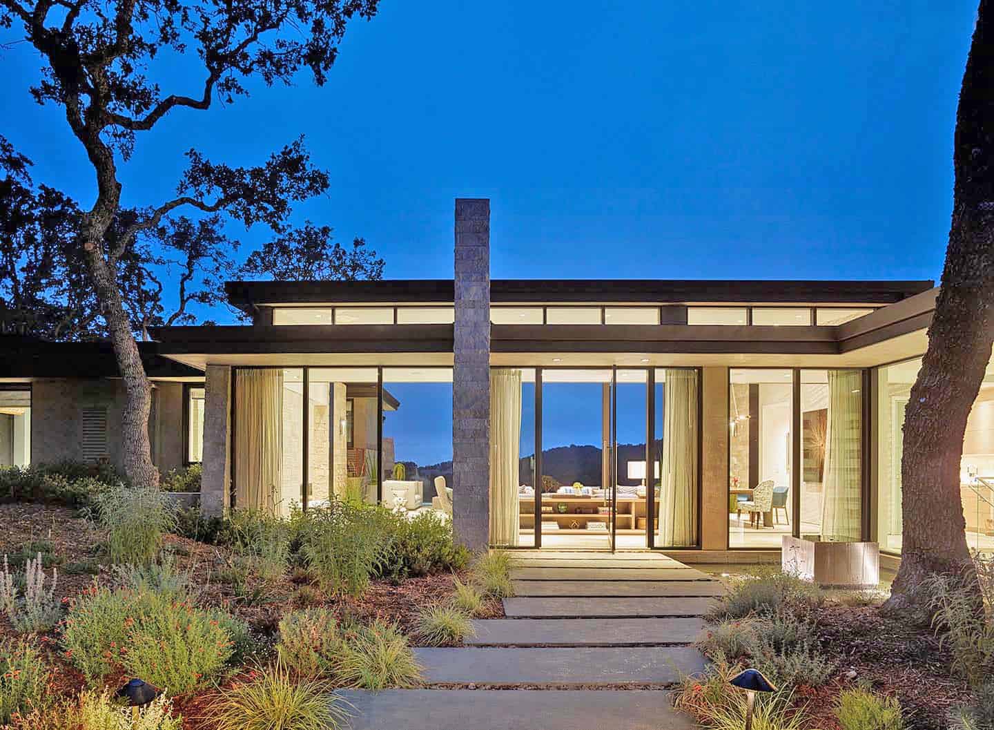 Inside this modern Portola Valley dream home with absolutely stunning views
