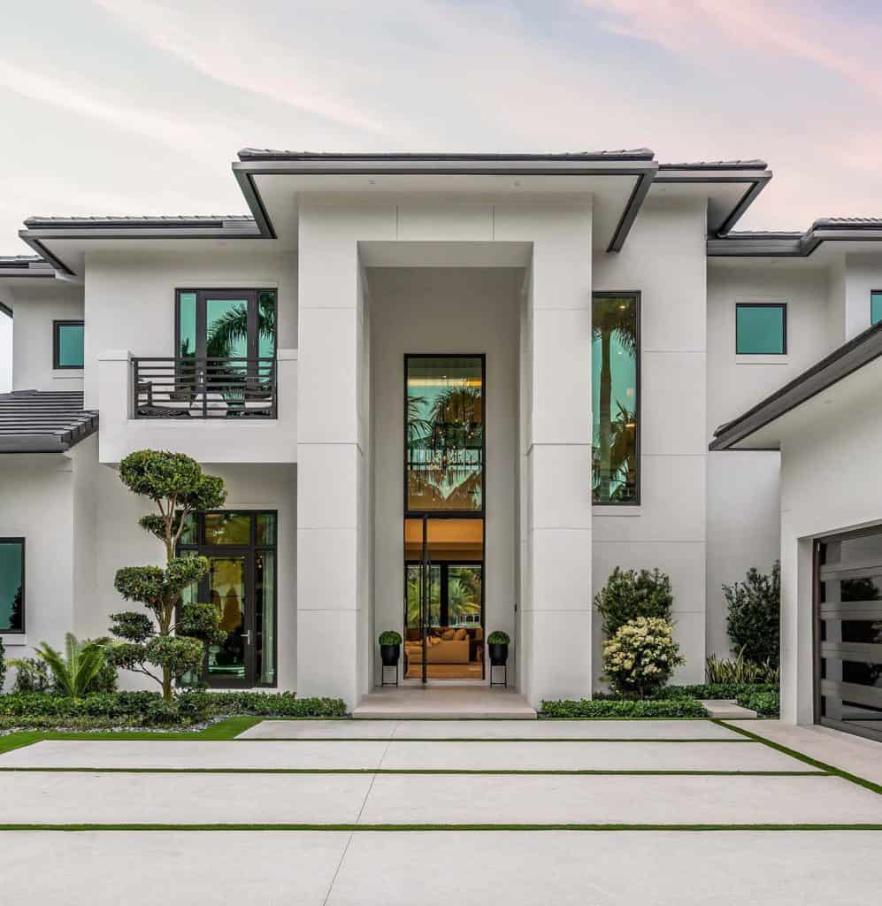 Tour this stunning California modern style home in Boca Raton, Florida