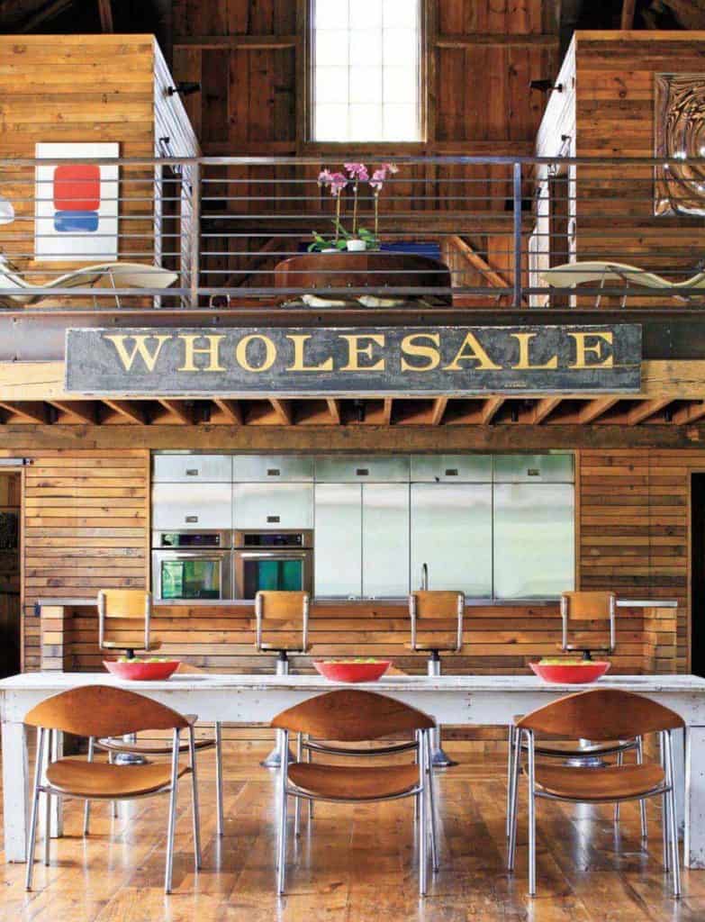 A 200-year-old Michigan barn gets an amazing makeover into a house
