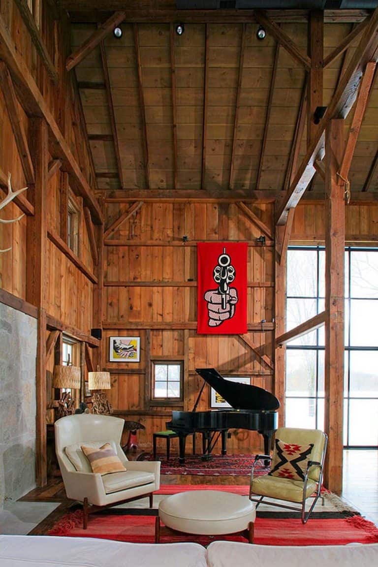A 200-year-old Michigan barn gets an amazing makeover into a house
