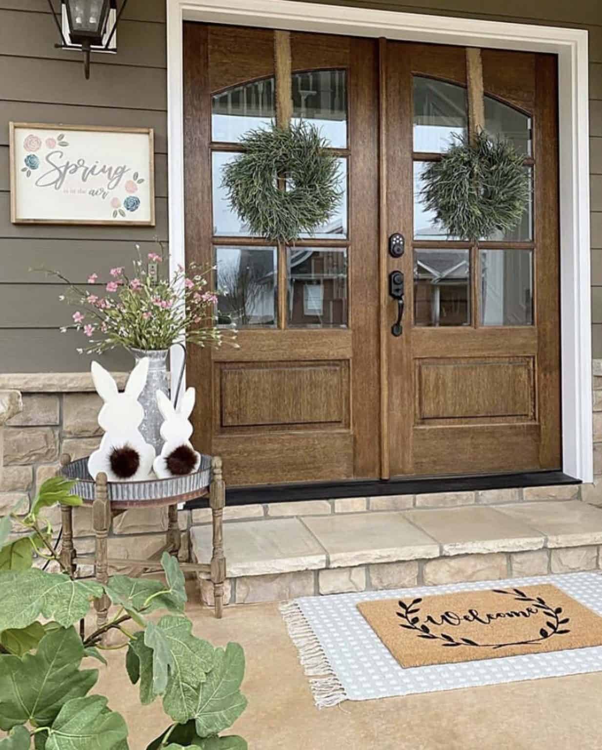 25 Best Spring Porch Decor Ideas To Celebrate The Season