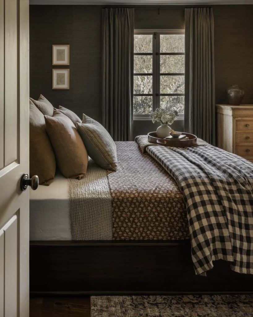 25 Cozy And Inviting Guest Bedroom Decorating Ideas You Need To See
