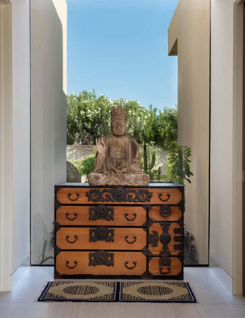 Inside a rammed earth home that celebrates the Arizona desert landscape