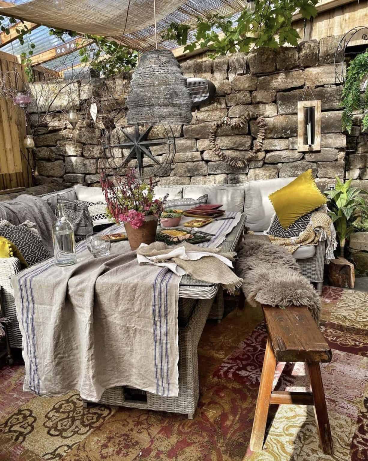 20 Gorgeous Patio And Porch Ideas To Celebrate Outdoor Living