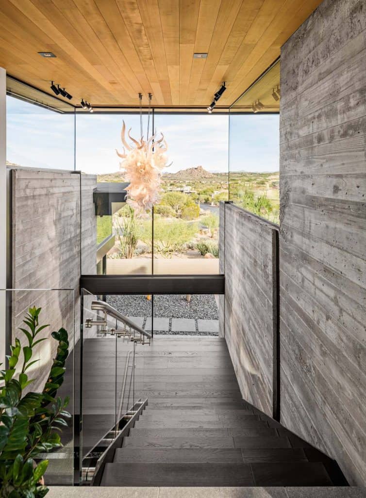 Spectacular concrete and glass house offers an oasis in the Arizona desert