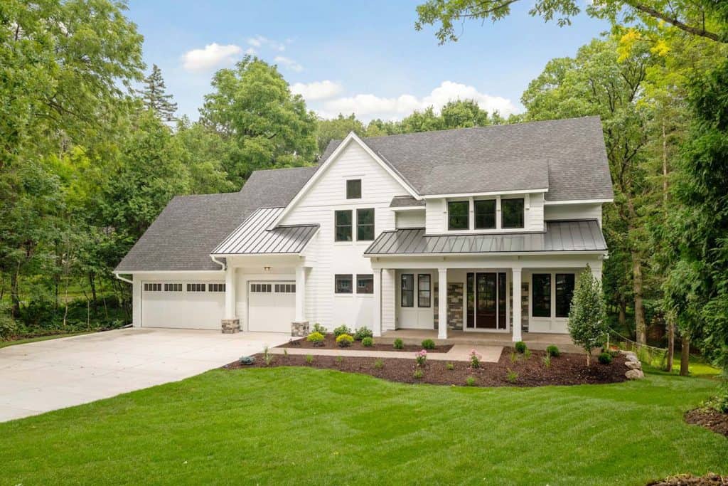 Dream Home Tour: Minnesota modern farmhouse with a timeless design