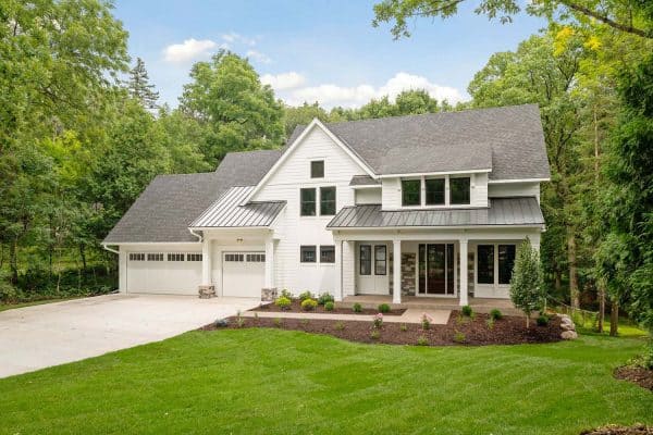 Dream Home Tour: Minnesota modern farmhouse with a timeless design