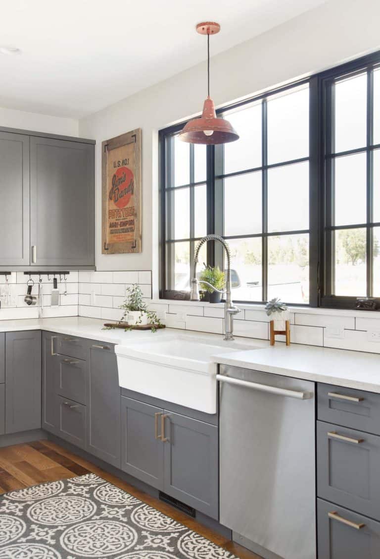 See this cozy and inviting modern farmhouse in the Colorado mountains