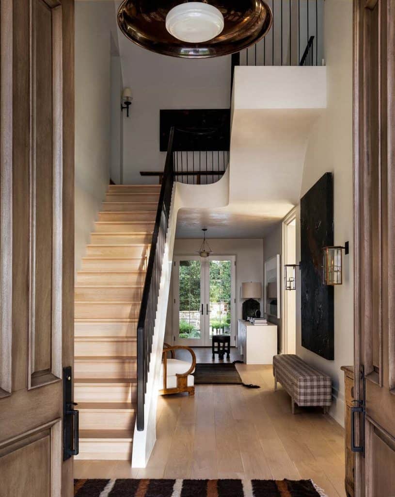 Take a peek inside this stunning modern rustic villa in Alabama