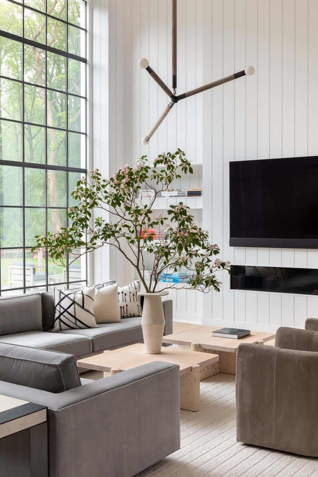 Tour this light and airy home with inspiring details in Cold Spring Harbor