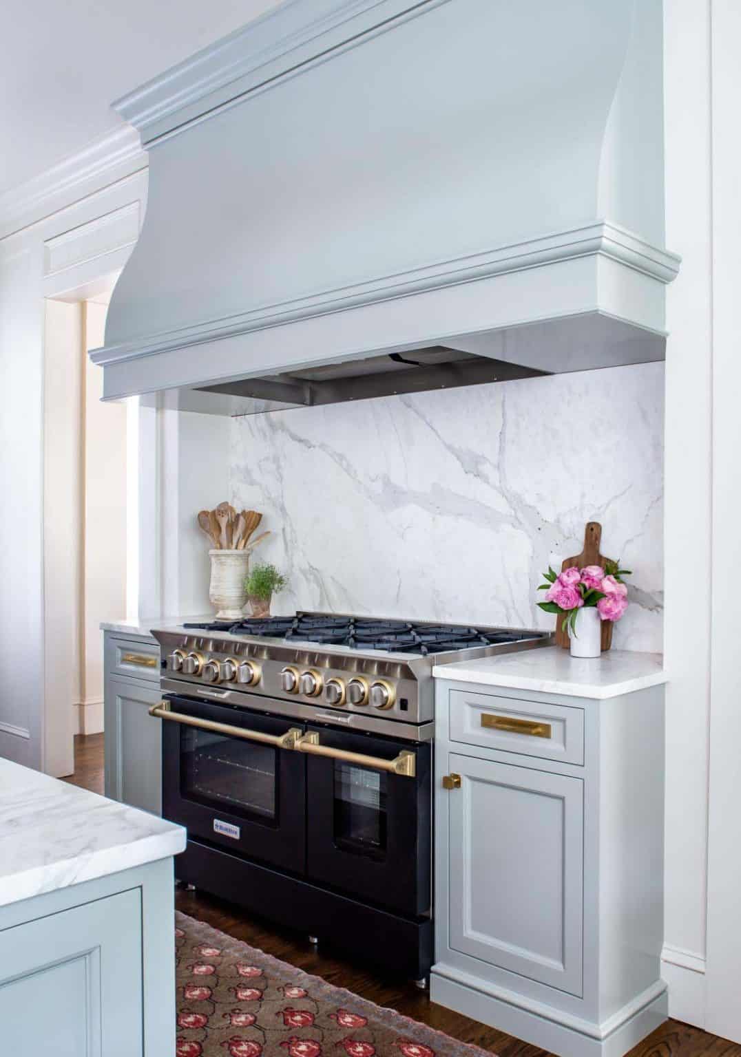 Tour this Georgia countryside home with a beautiful white exterior
