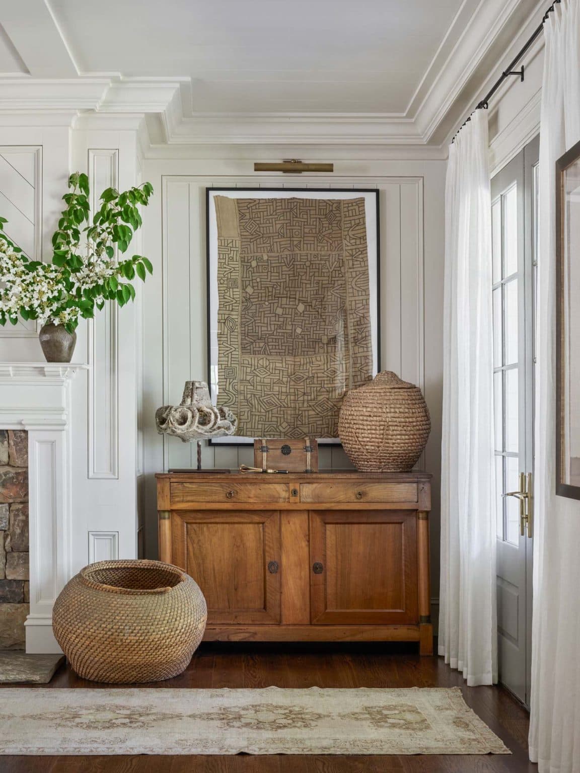 Tour this Georgia countryside home with a beautiful white exterior