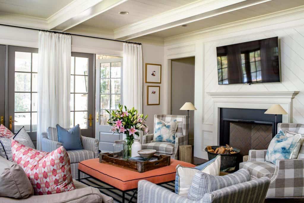 Tour this Georgia countryside home with a beautiful white exterior