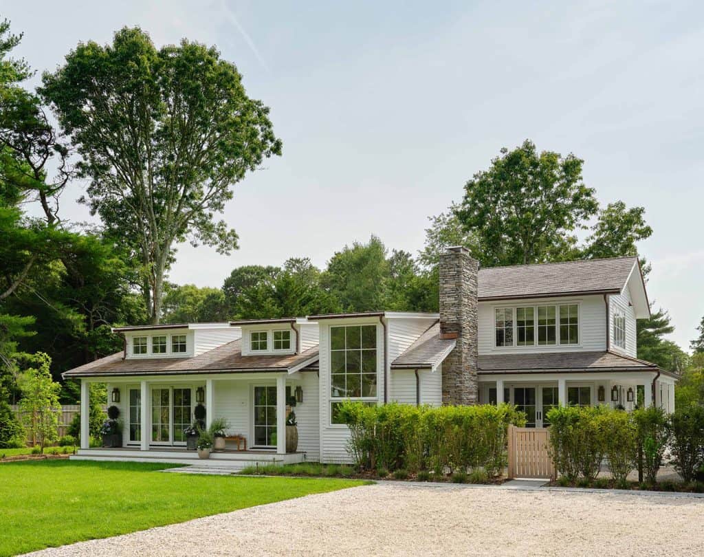 Take a peek inside this beautifully transformed Cape Cod vacation house