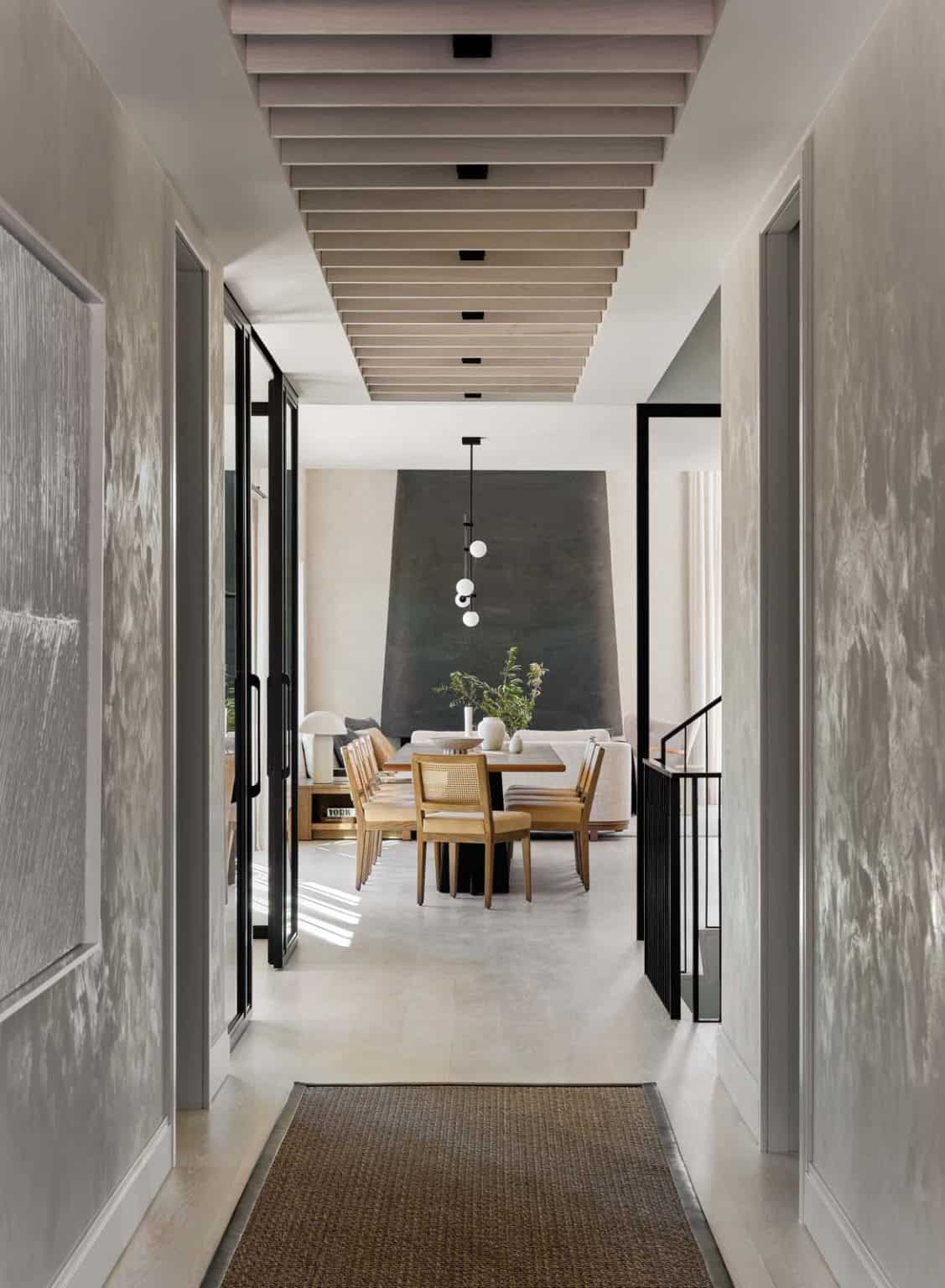 This minimalist beach house offers a fabulous getaway on Nantucket Island