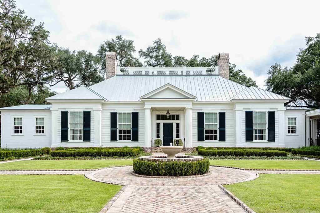 Tour this South Carolina home with charming country-inspired interiors
