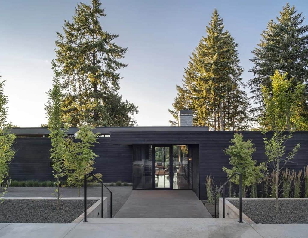 This stunning Oregon wine country home defines organic modern style