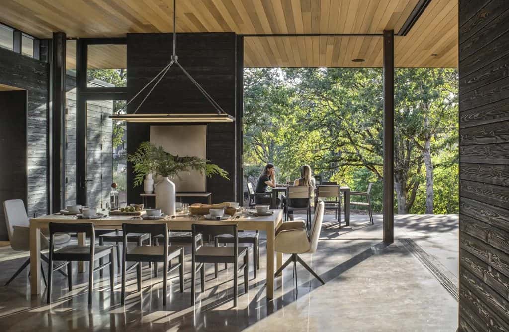 This stunning Oregon wine country home defines organic modern style