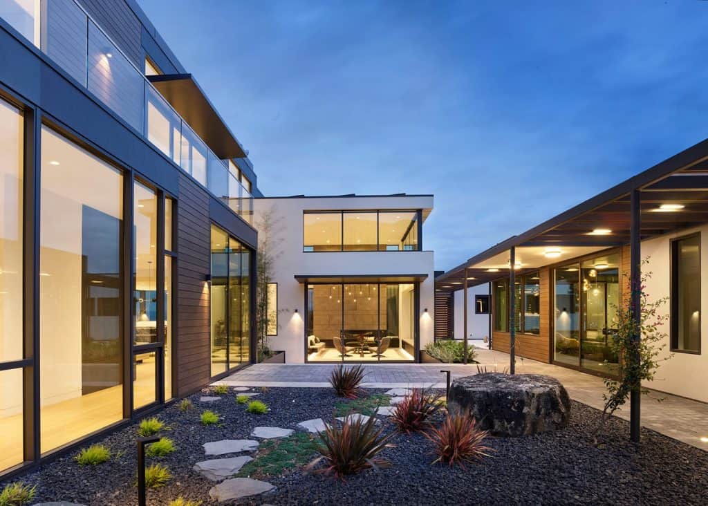 See inside this impressive Silicon Valley house designed for entertaining
