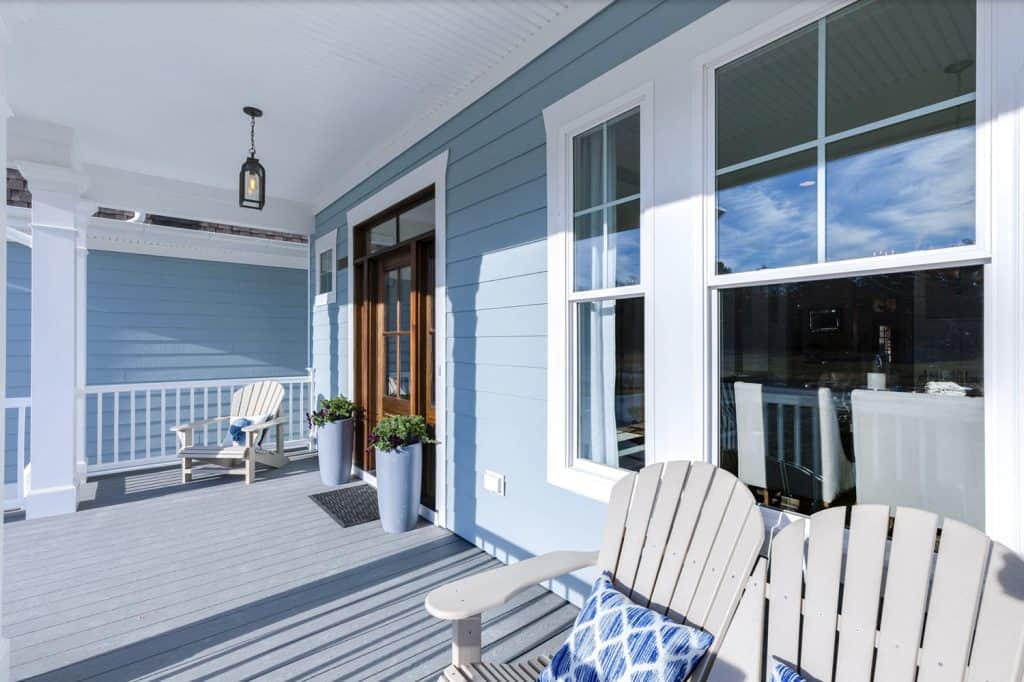 Nantucket inspired dream house in Virginia with fresh and breezy interiors