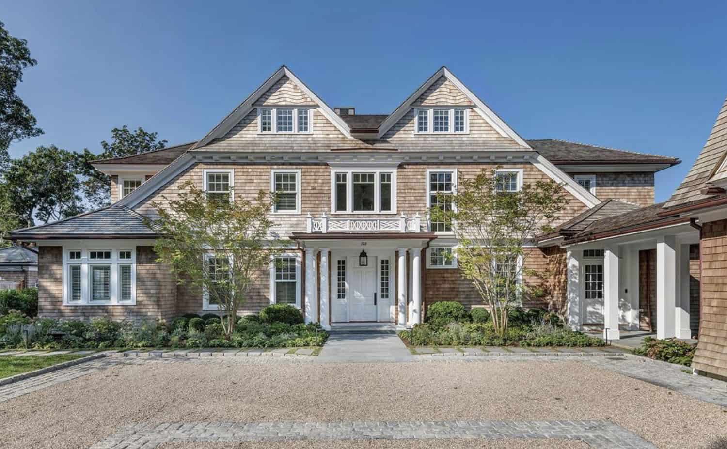 Stunning Shingle Style Guest House Catalano Architects