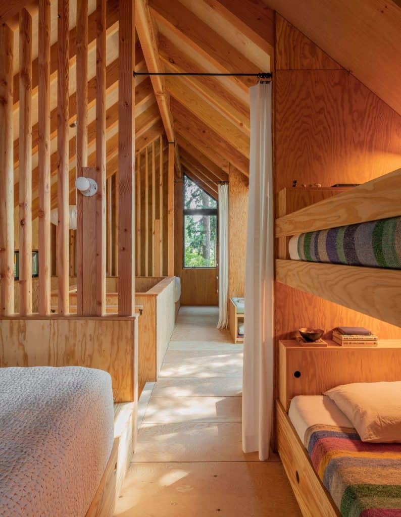 See this cozy rustic bunkhouse getaway on Guemes Island, Washington