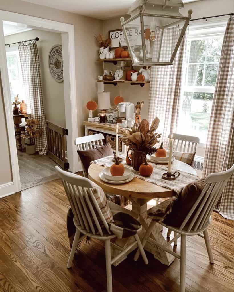 20+ Stunning Fall Table Decor Ideas to Elevate Your Autumn Gatherings