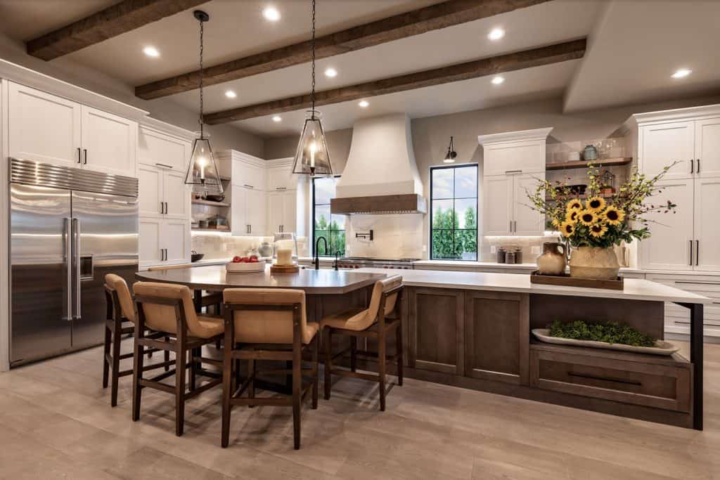 Tour this modern Tuscan farmhouse with inspiring design ideas in Oregon