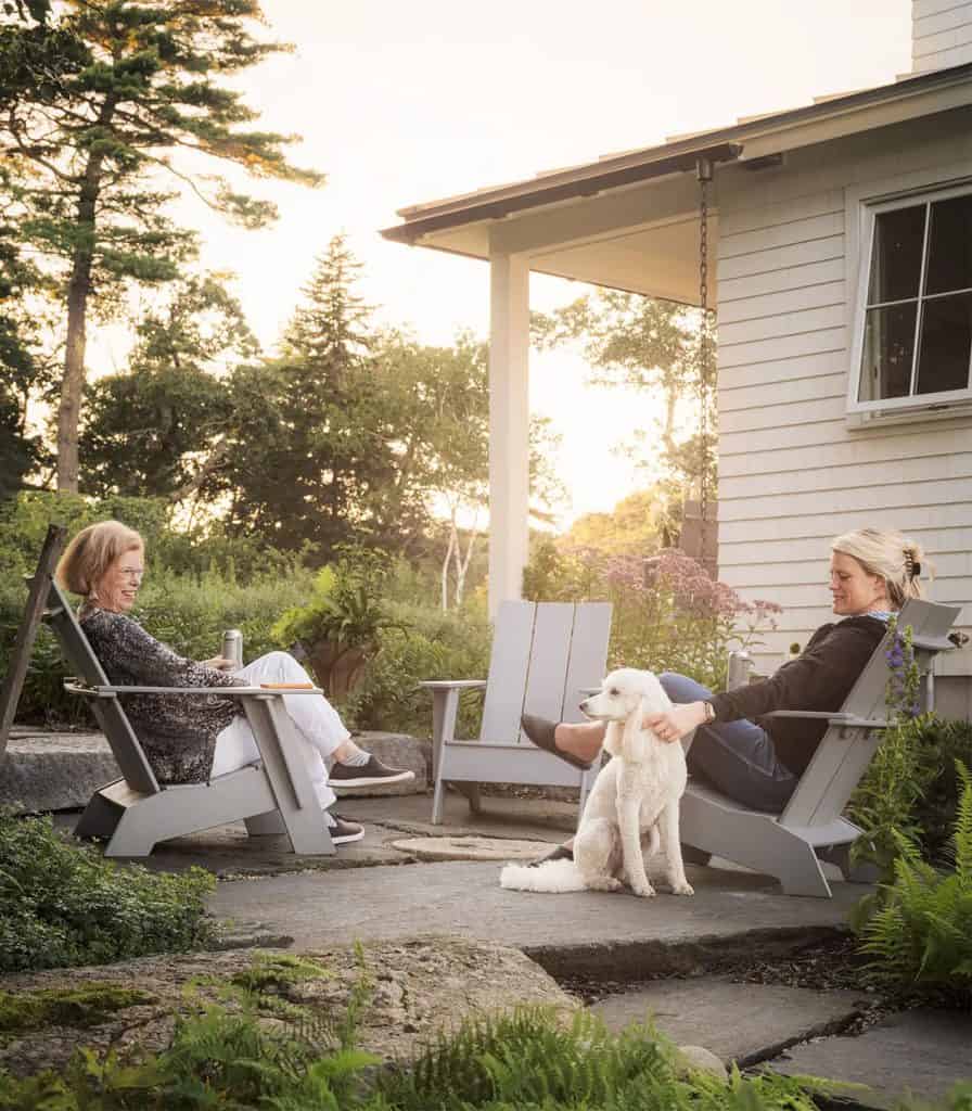 A refreshed island cottage offers a dreamy escape on Maine's Casco Bay
