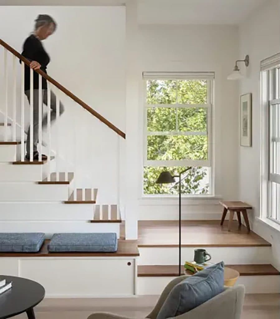 A refreshed island cottage offers a dreamy escape on Maine's Casco Bay