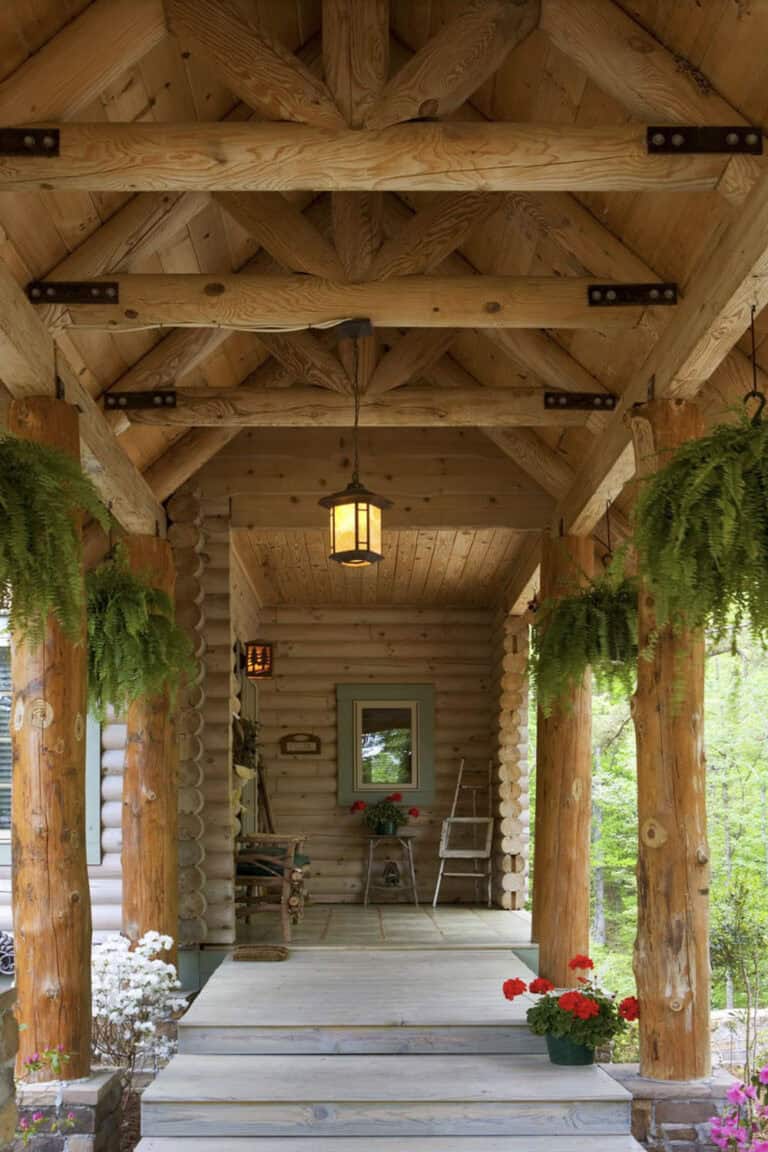A peek inside this absolutely stunning rustic log house in Tennessee