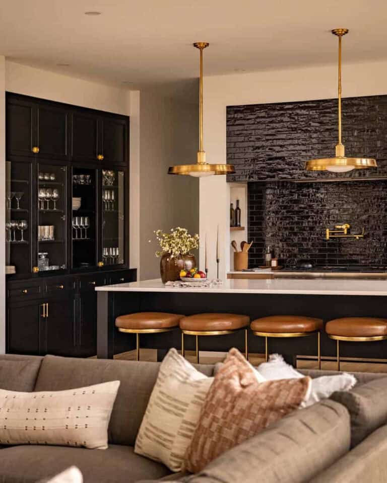 55 Of The Most Popular Kitchens Showcased On One Kindesign For 2024