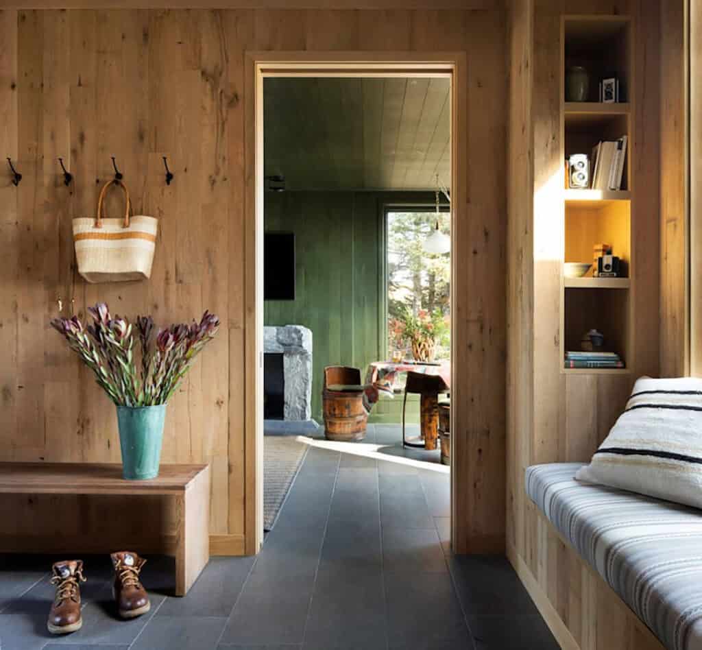 Cabin retreat gets a warm and cozy makeover on the shores of Lake Superior