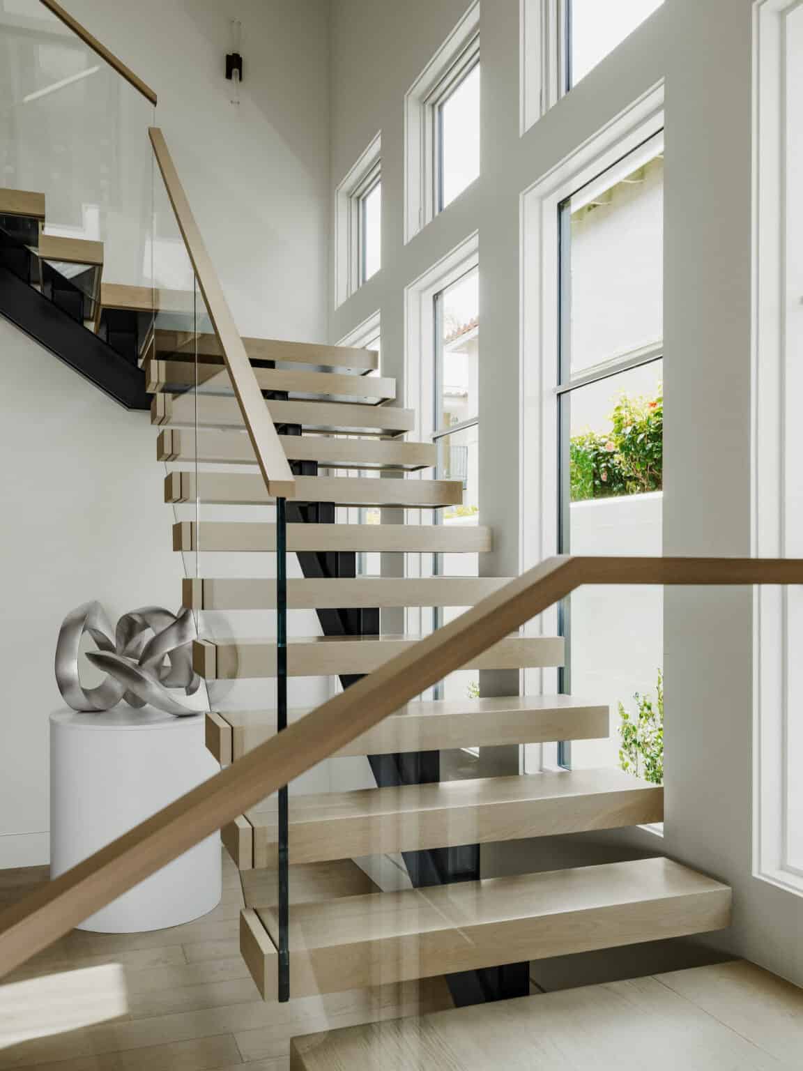 This beautiful bayfront home offers the ultimate Southern California ...