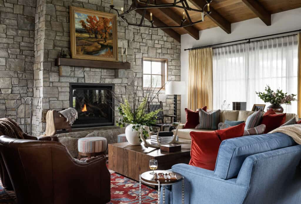 An understated Western home beautifully nestled in Montana’s Bitterroot Valley