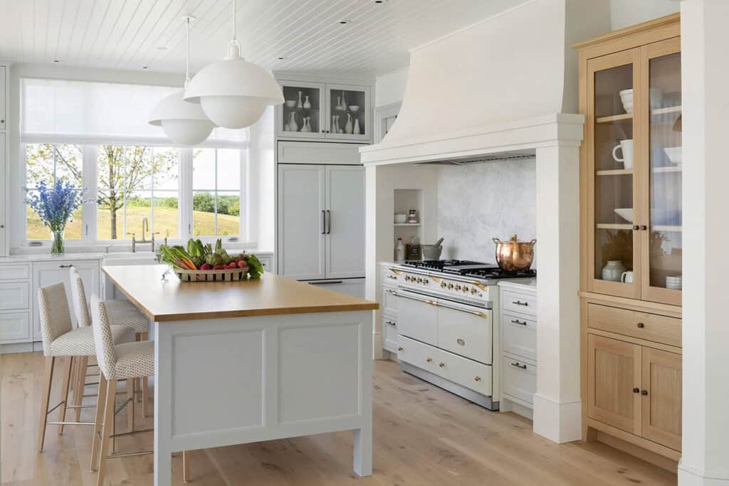 Dream House Tour: Modern interpretation of a Swedish cottage in the Midwest