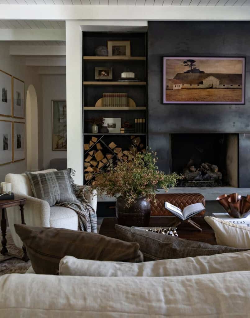 Tour this absolutely fabulous Oklahoma home with a traditional Western ...