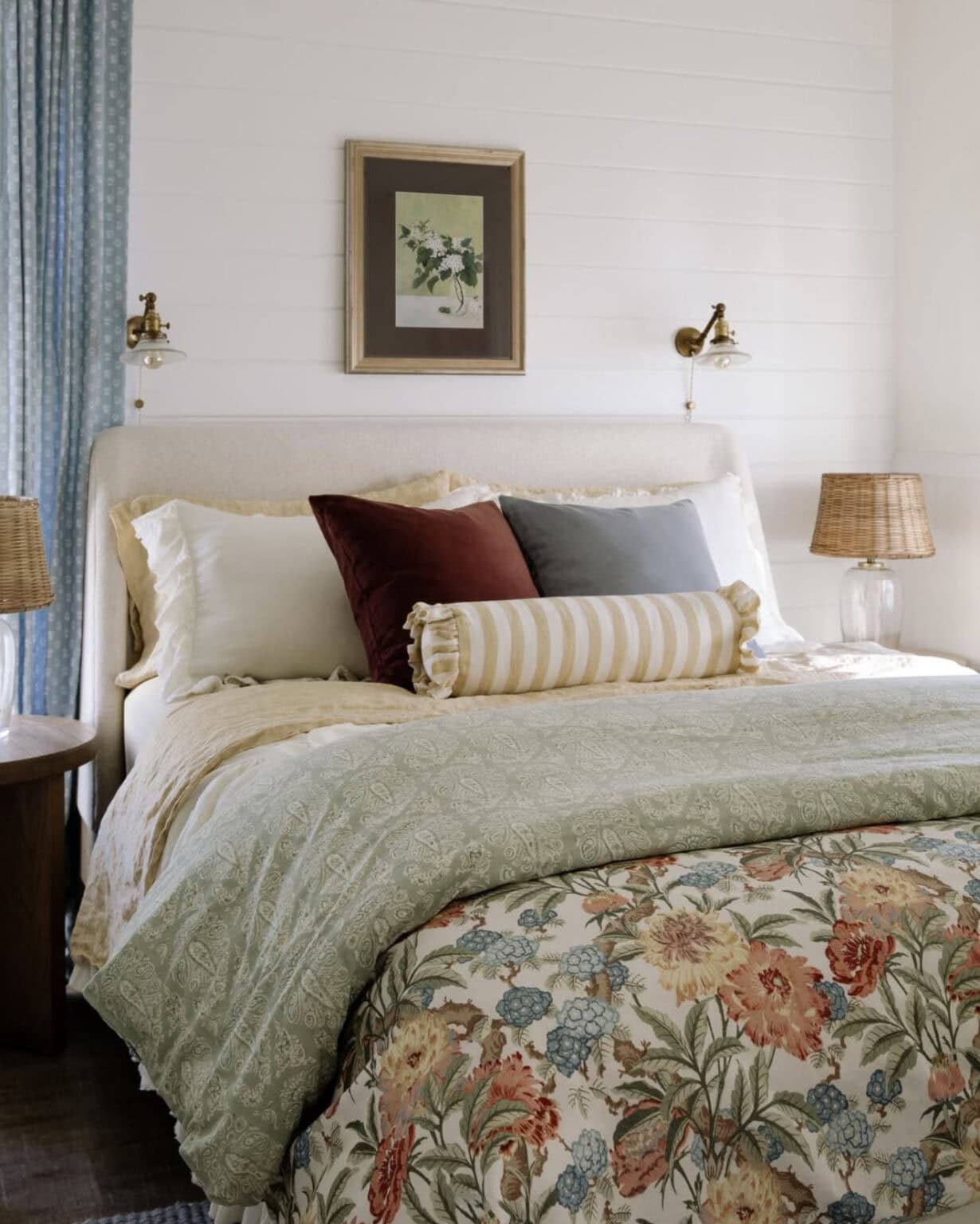 27 Cozy Bedroom Ideas With Fresh Spring Vibes You'll Love To Copy