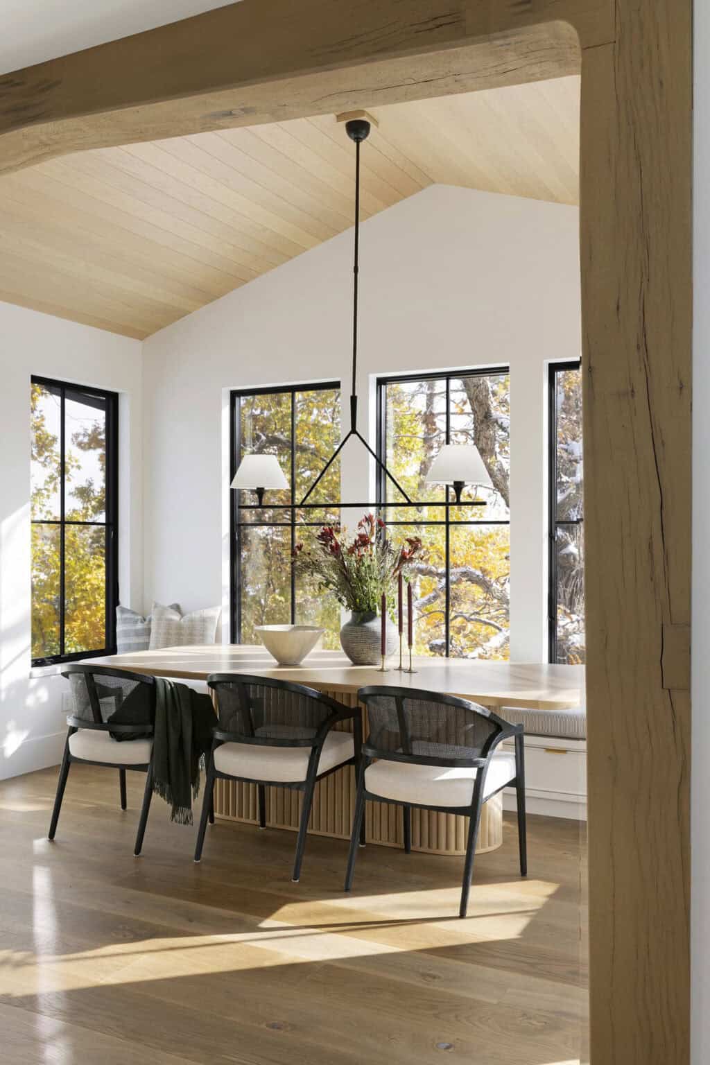 Dream Home Tour: A Lake Minnetonka house designed for entertaining in style