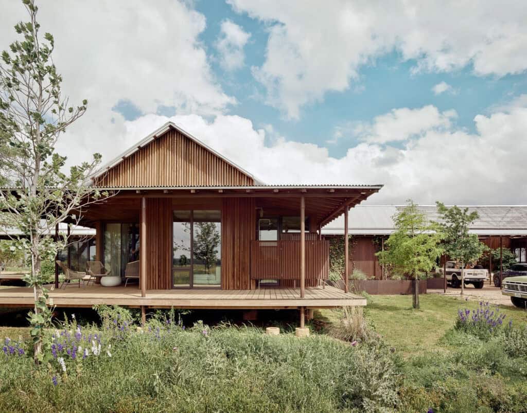A ranch house with luxe details celebrates nature in the Texas Hill Country