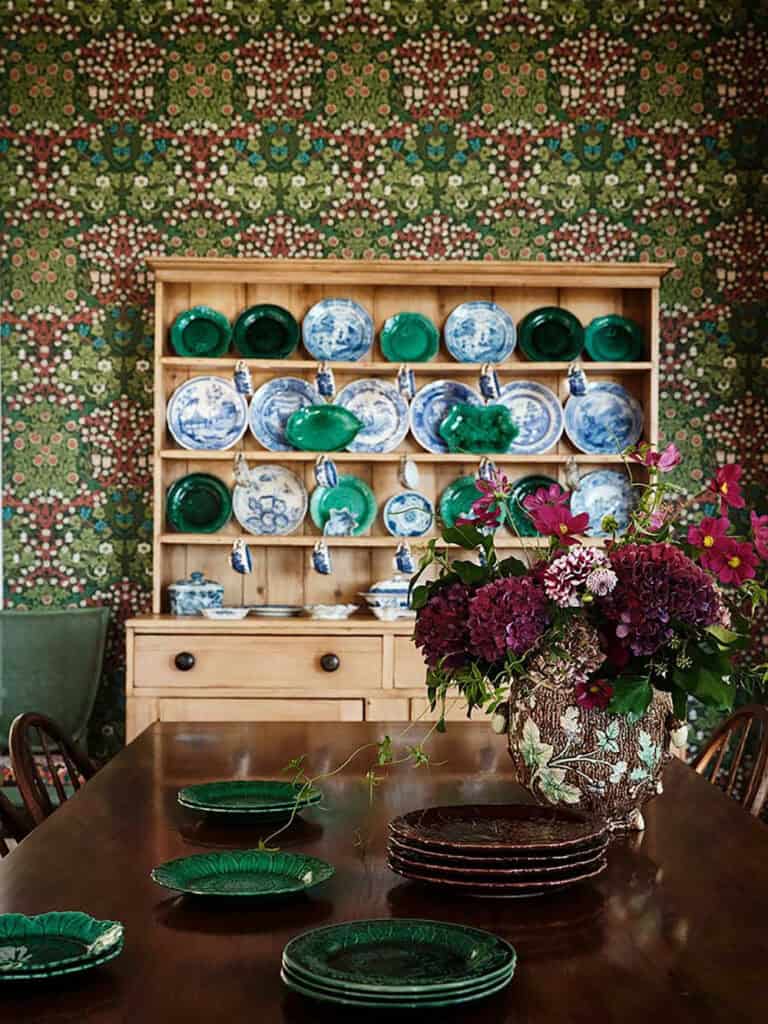 A peek inside this Vermont mountain house with beautiful pattern and color