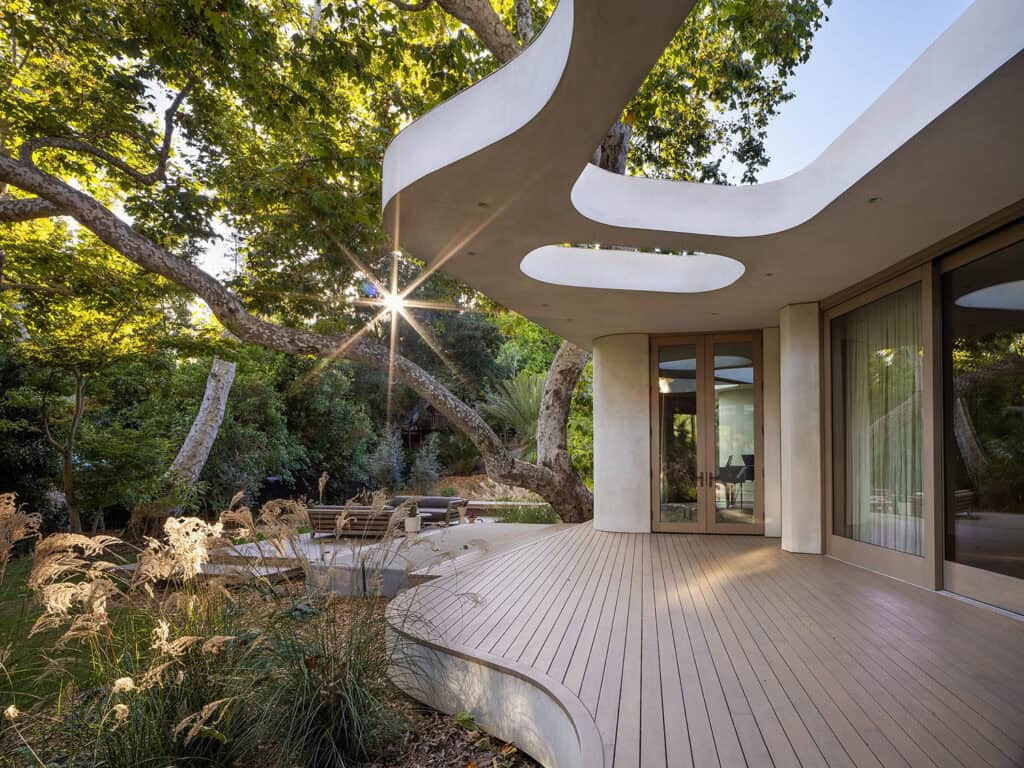 Step into this organic modern house inspired by nature in Santa Barbara
