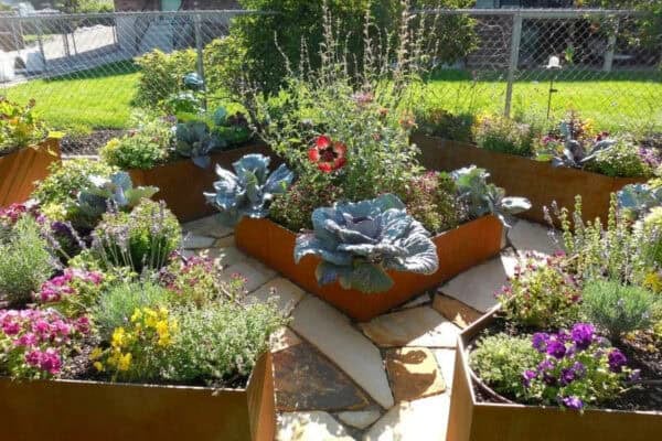 30 Clever Vegetable Garden Ideas To Make The Most Of A Small Yard