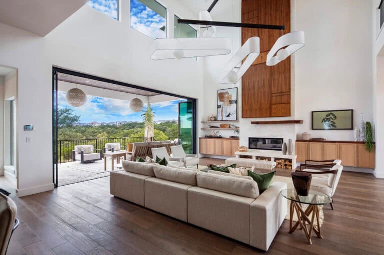 Step inside this contemporary Texas house with stunning living spaces